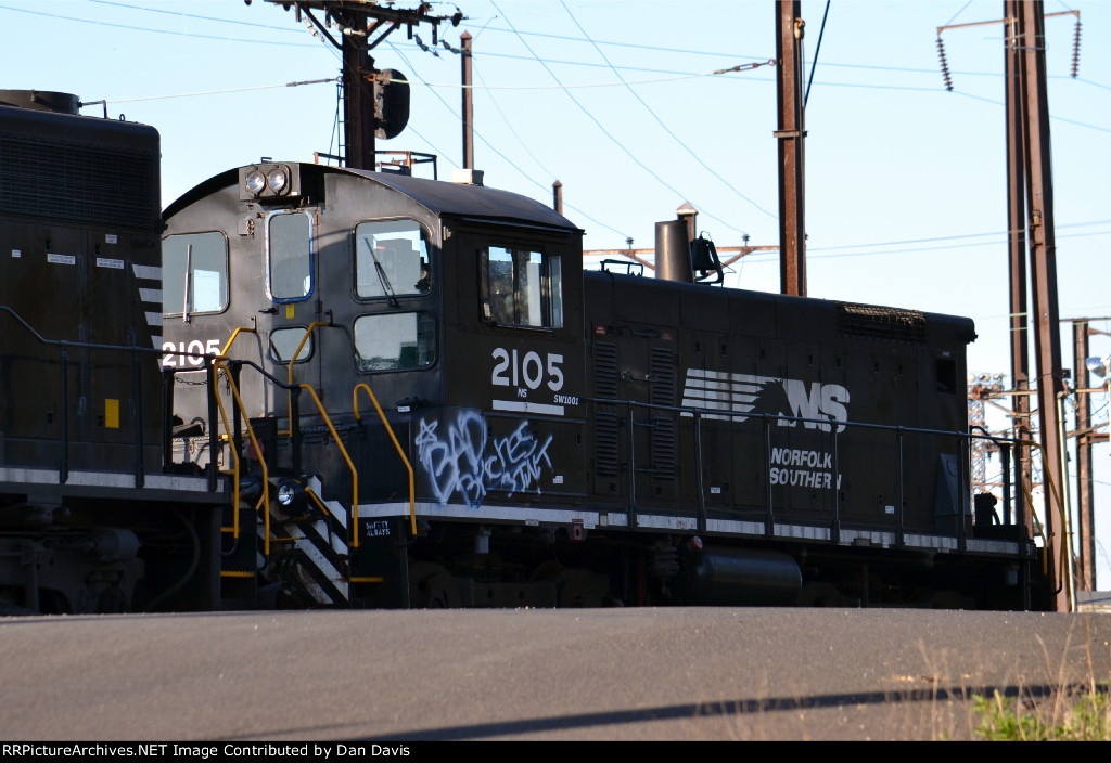 NS SW1001 2105 tagged up in Morrisville